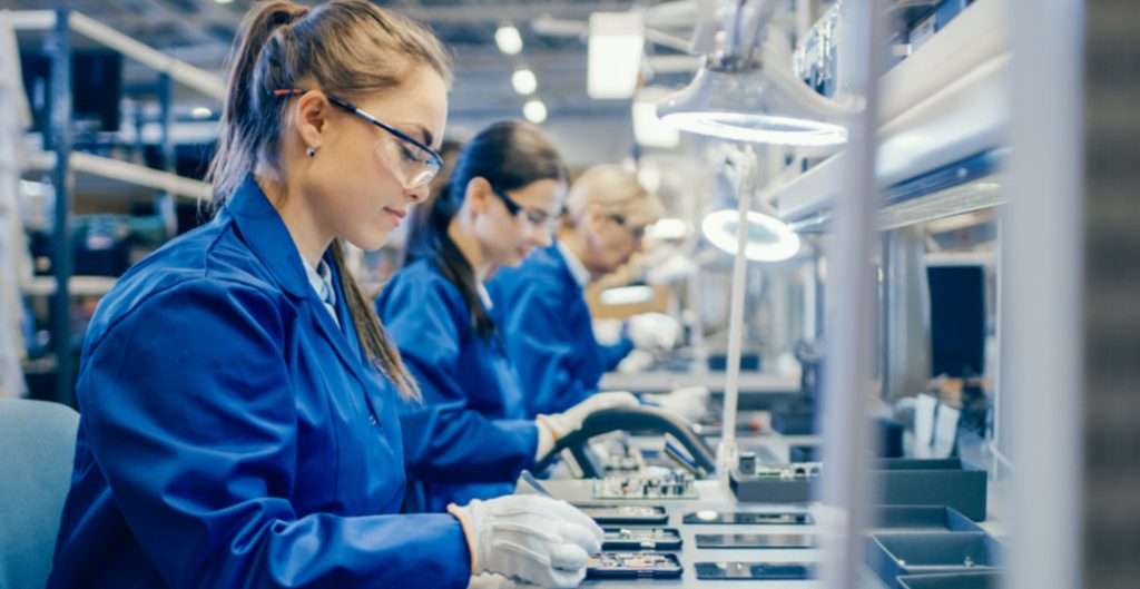 1,000+ tech jobs are up for grabs in Edmonton and some pay up to $174k ...